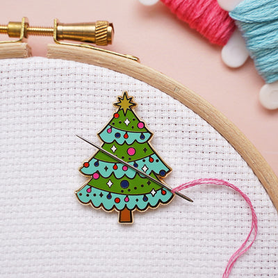 Needle Minder - Christmas Tree | Caterpillar Cross Stitch